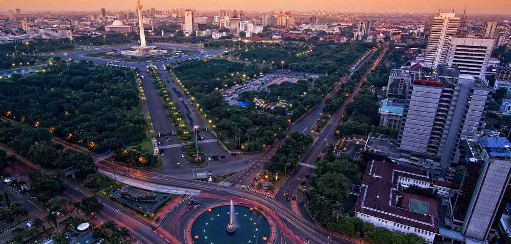 Fly to Jakarta - Garuda Indonesia