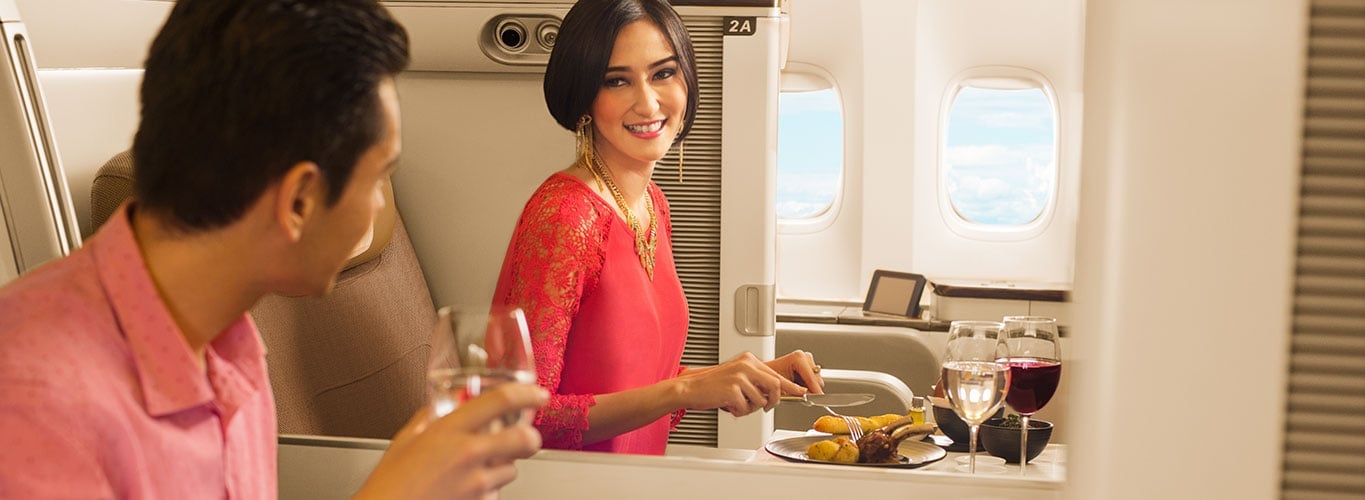 Layanan First Class Dining Experience | Maskapai Garuda Indonesia ...